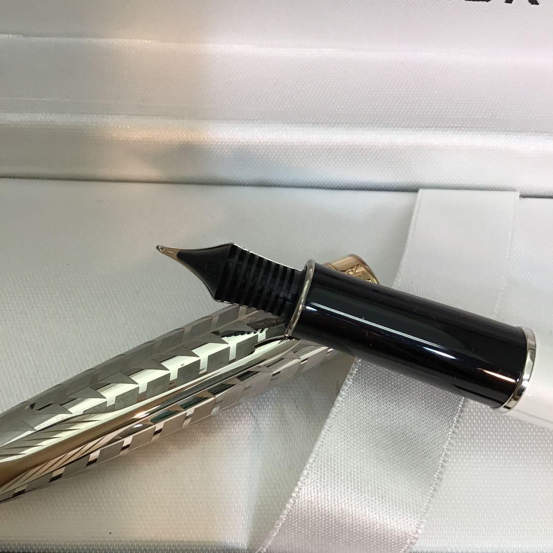 【美品】パーカーParker 万年筆 ソネットメタル＆パールCT 18K (F)