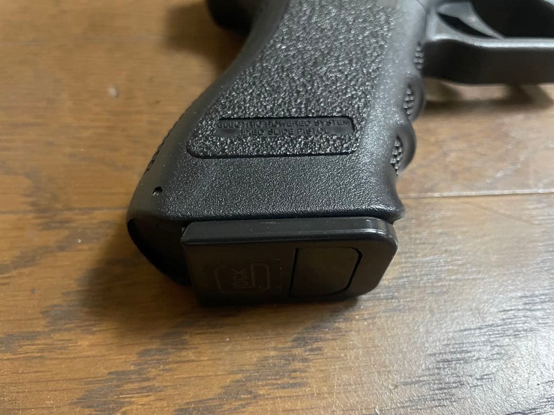 東京マルイ GLOCK 18C ドットサイト リポバッテリー 予備マグ 他