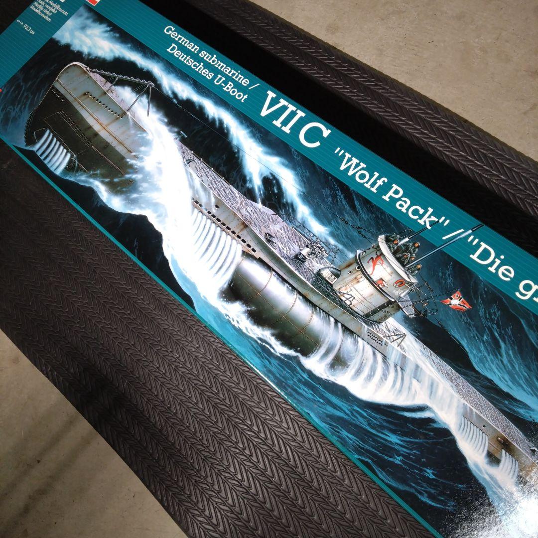 Revell レベル　1/72 Uボート　WolfPack