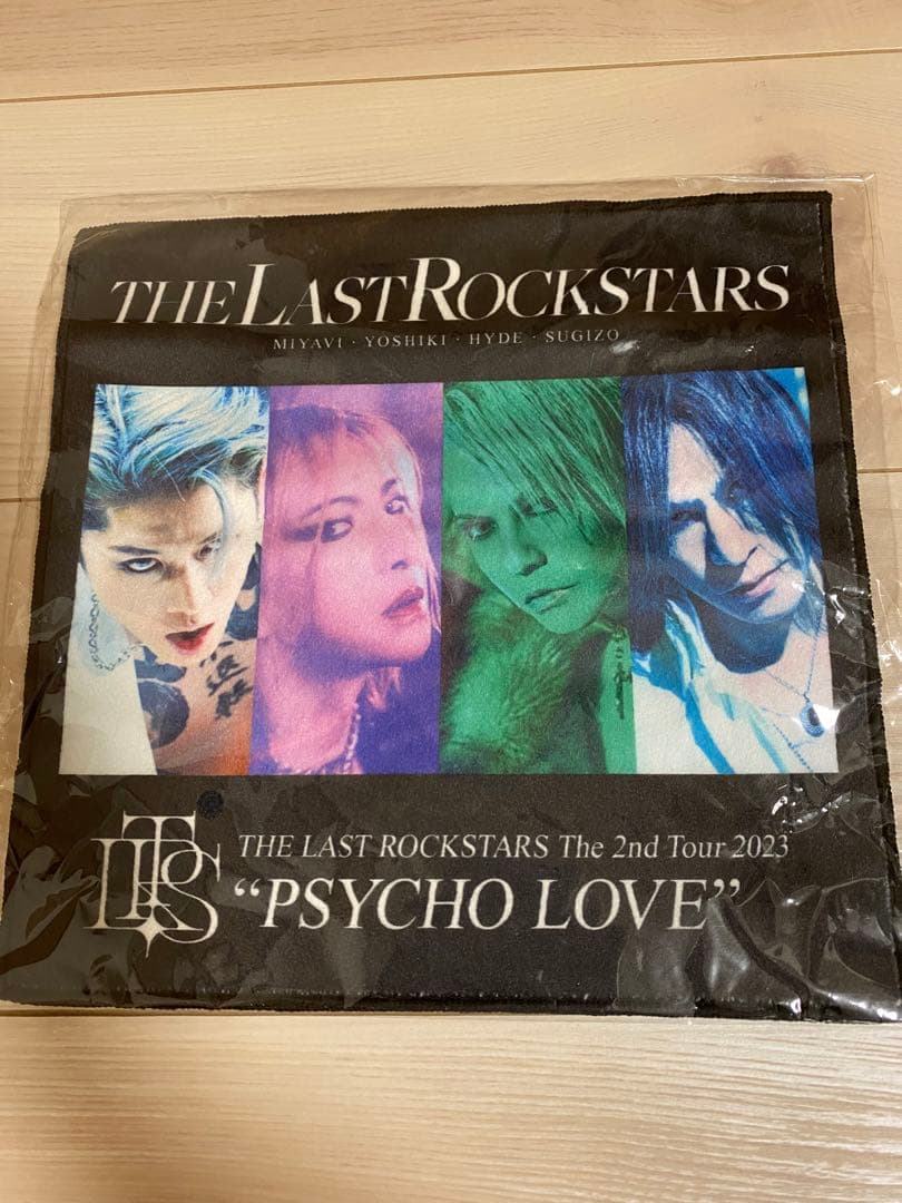 THE LAST ROCKSTARS VIPグッズ