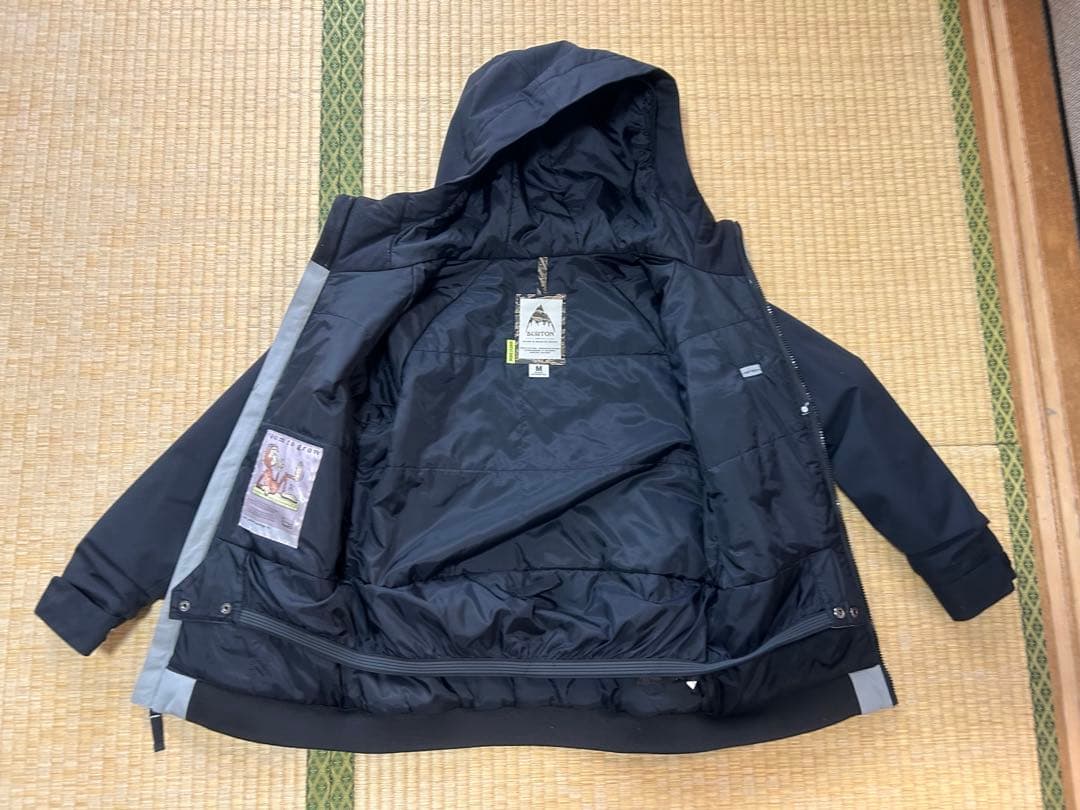 BURTON　バートン　スノーボードウェアー　上下セット　キッズ　Mサイズ140