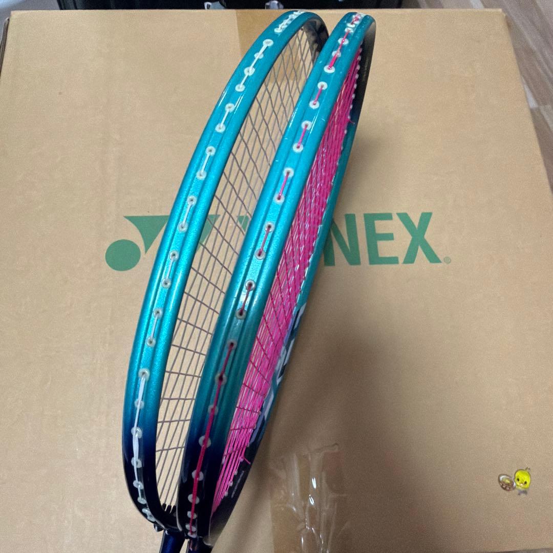 2本セットYONEX ナノフレア バドミントンラケット