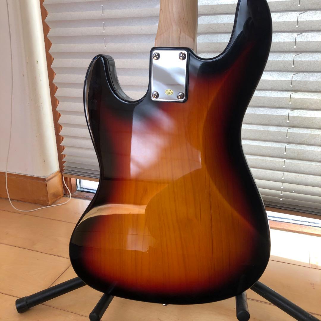 美品　BACCHUS UNIVER SESERIES Jazz Bass　ミニ