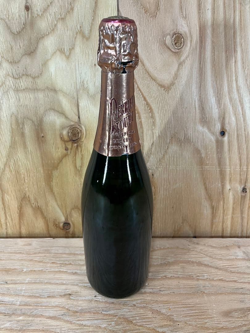 未開封 古酒 PERRIER JOUET 1982年 シャンパン 750ml
