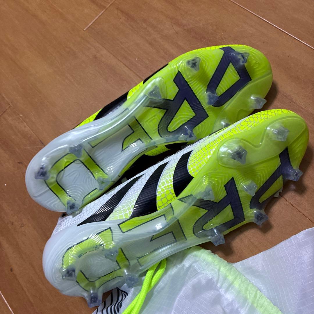Adidas Predator サッカーシューズ
