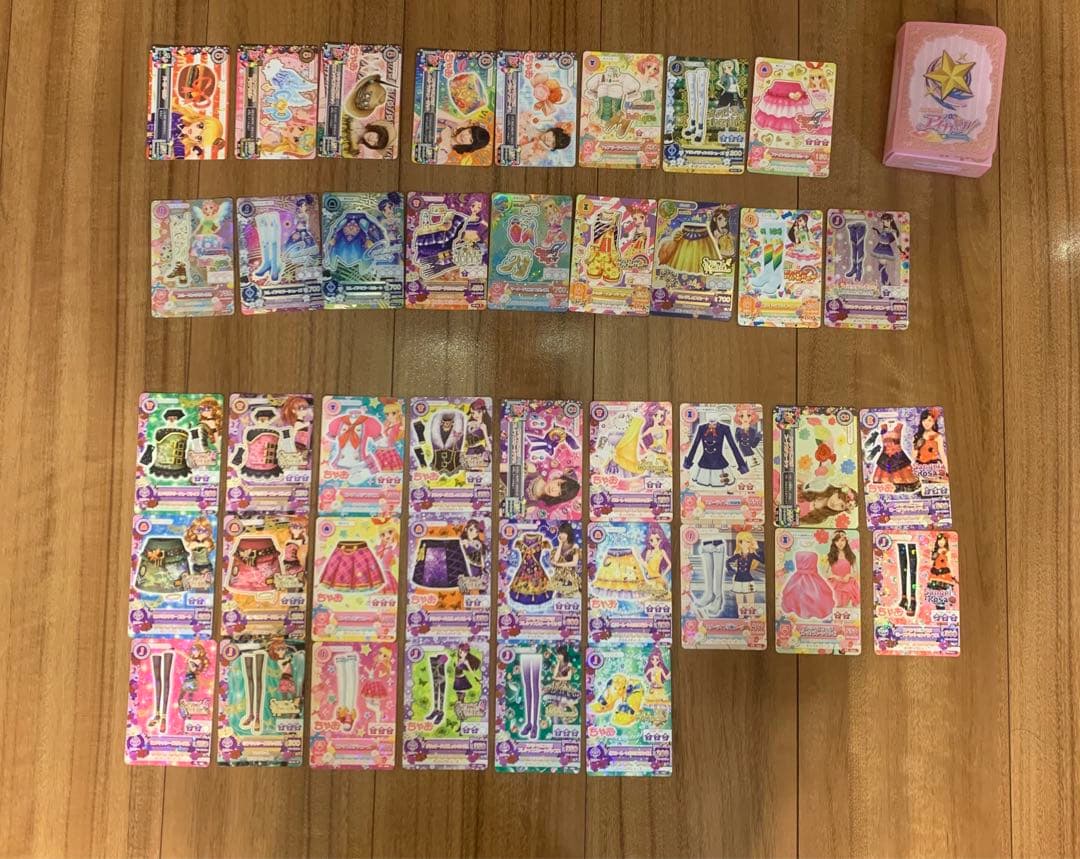 アイカツカード41枚セット　ケース付き　【コーデ9セット】