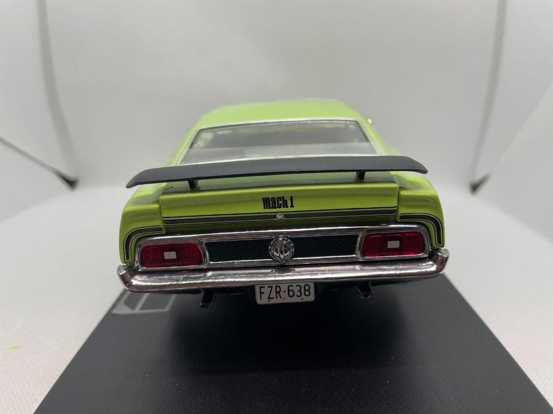 105-008 サンスター 1/18 フォード マスタング 1971 Mach1