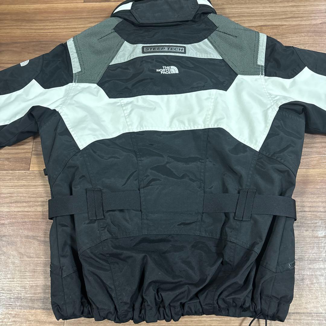 ⑫ THE NORTHFACE STEEPTECH アウター 黒　ナイロン