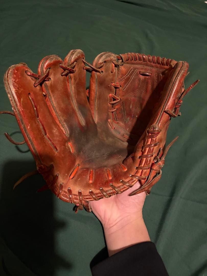 Wilson 硬式グローブ レッド