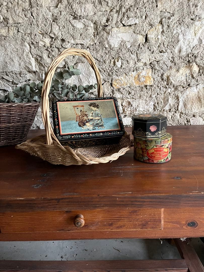 ◆フランス雑貨｜ティン缶セットブリキ缶お菓子箱ケースサビあり花柄キャンディー