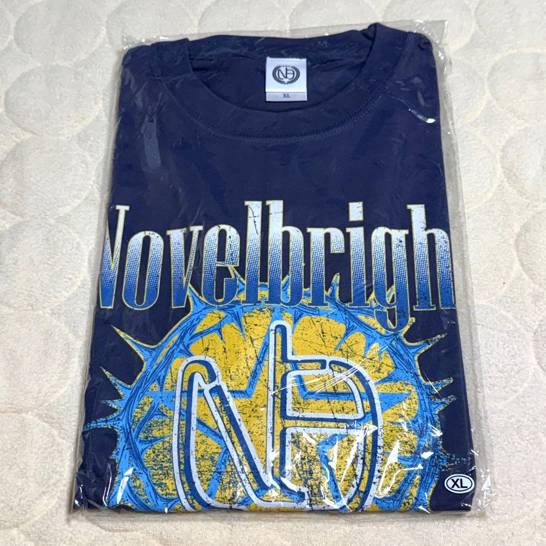 Novelbright Tシャツ