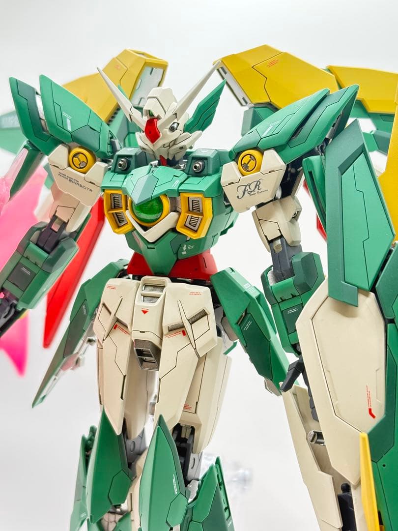MGガンダムフェニーチェリナーシタ　全塗装 完成品
