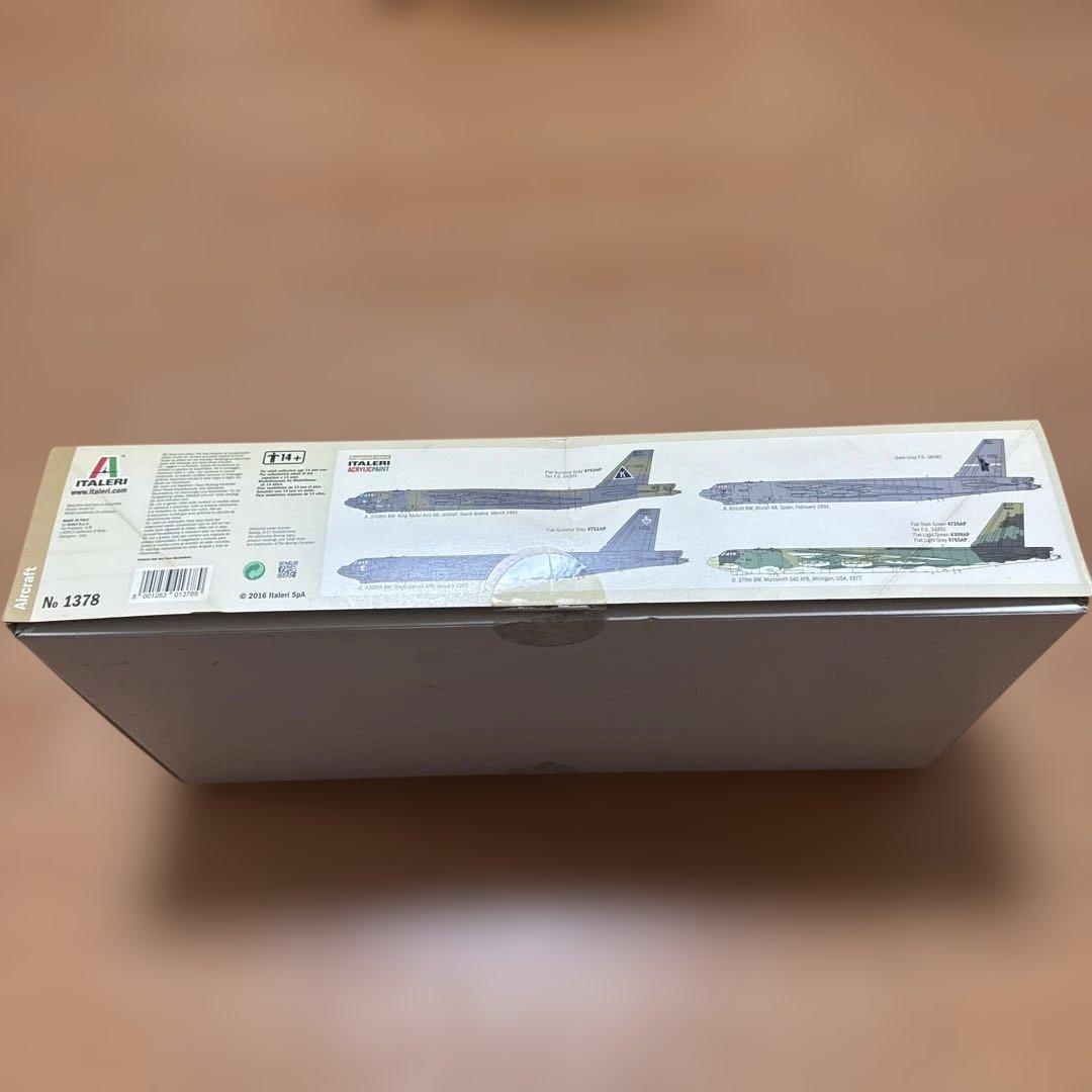 イタレリ 1/72飛行機 No.1378 B-52G ストラトフォートレス