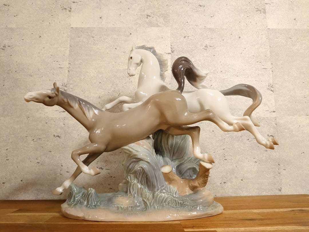 【極美品】【完売品】リヤドロ　駆ける馬　LLADRO