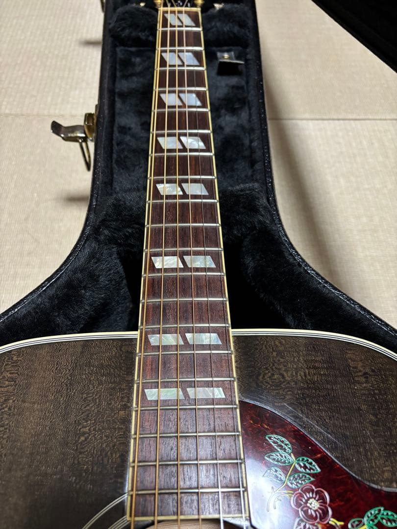 ギター Gibson Acoustic Limited Dove Trans Ebony