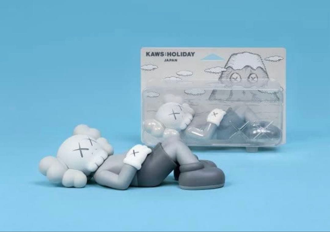 KAWS HOLIDAY JAPAN 新品 フィギュア 富士山ver 日本限定