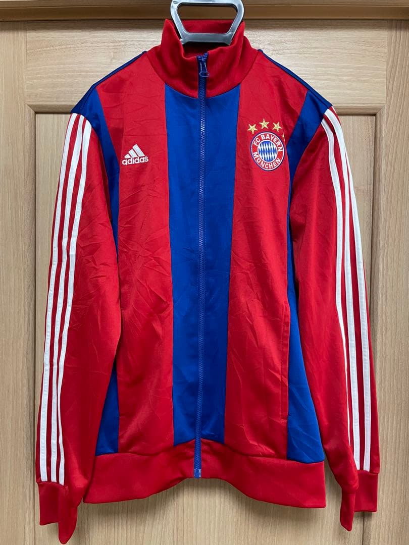 FC Bayern München トラックジャケット　Mサイズ
