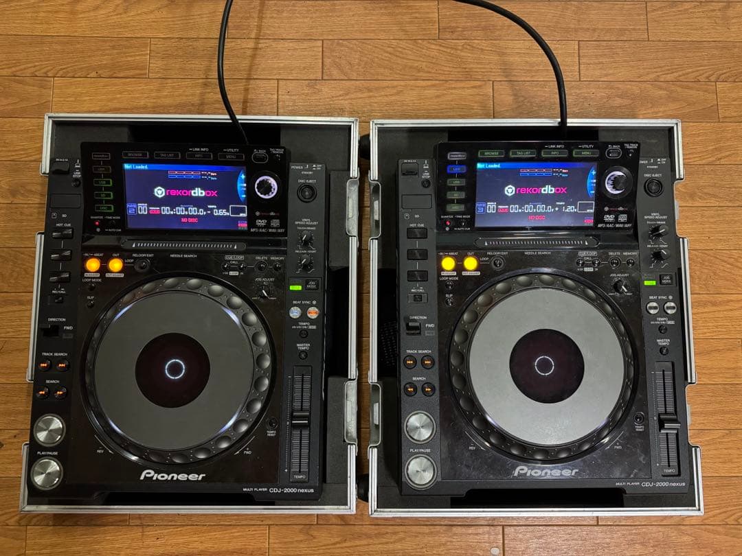 Pioneer CDJ2000nexus 2台セット ツアーケース付き