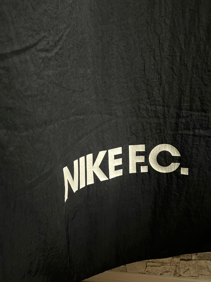 NIKE FC ベンチコート Mサイズ