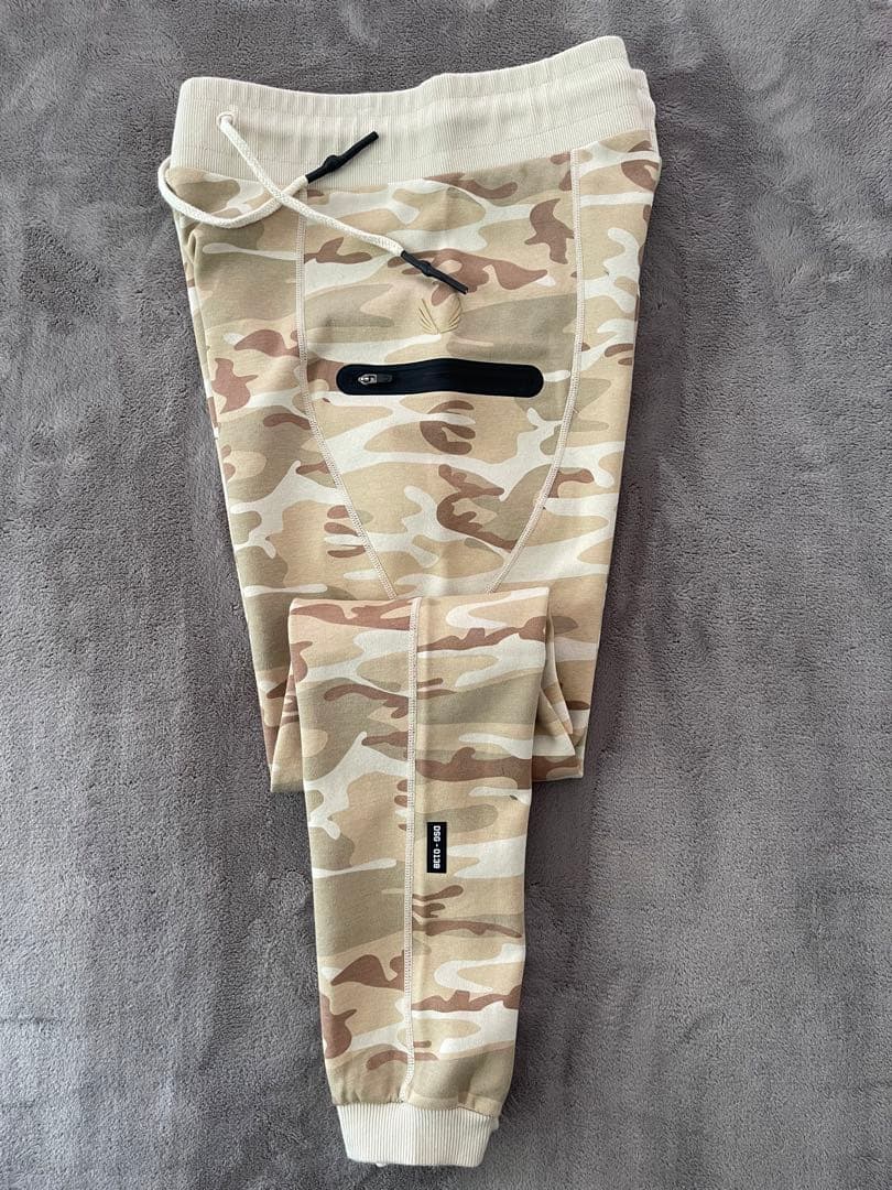その他 Joggers asrv sand camo
