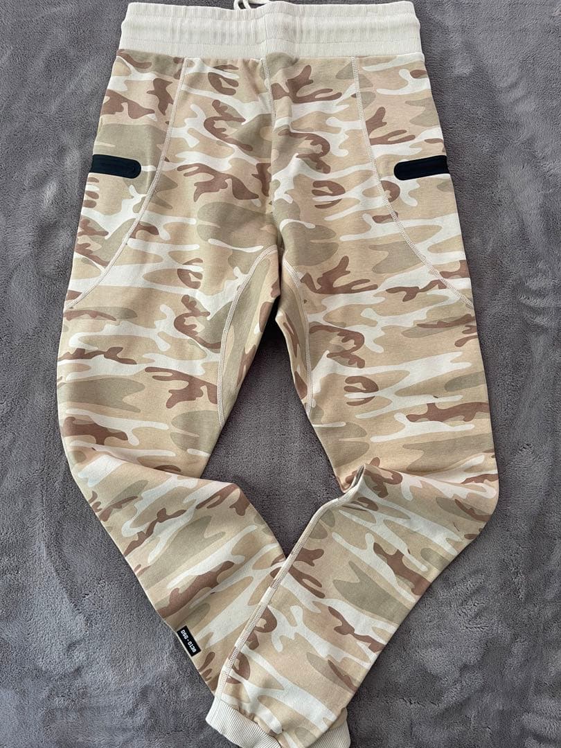 その他 Joggers asrv sand camo