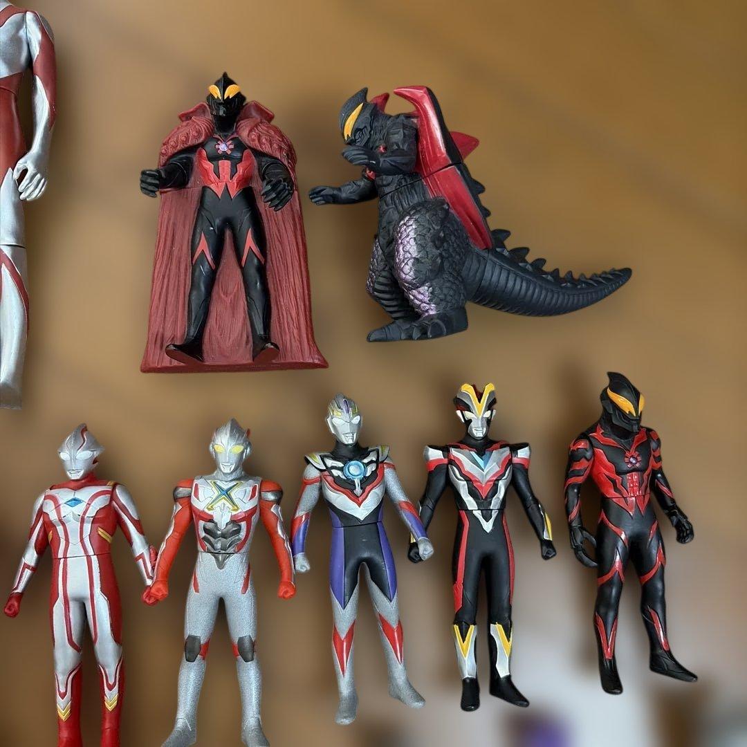 ウルトラマン　フィギュア　ソフビ　セット　まとめ　53個
