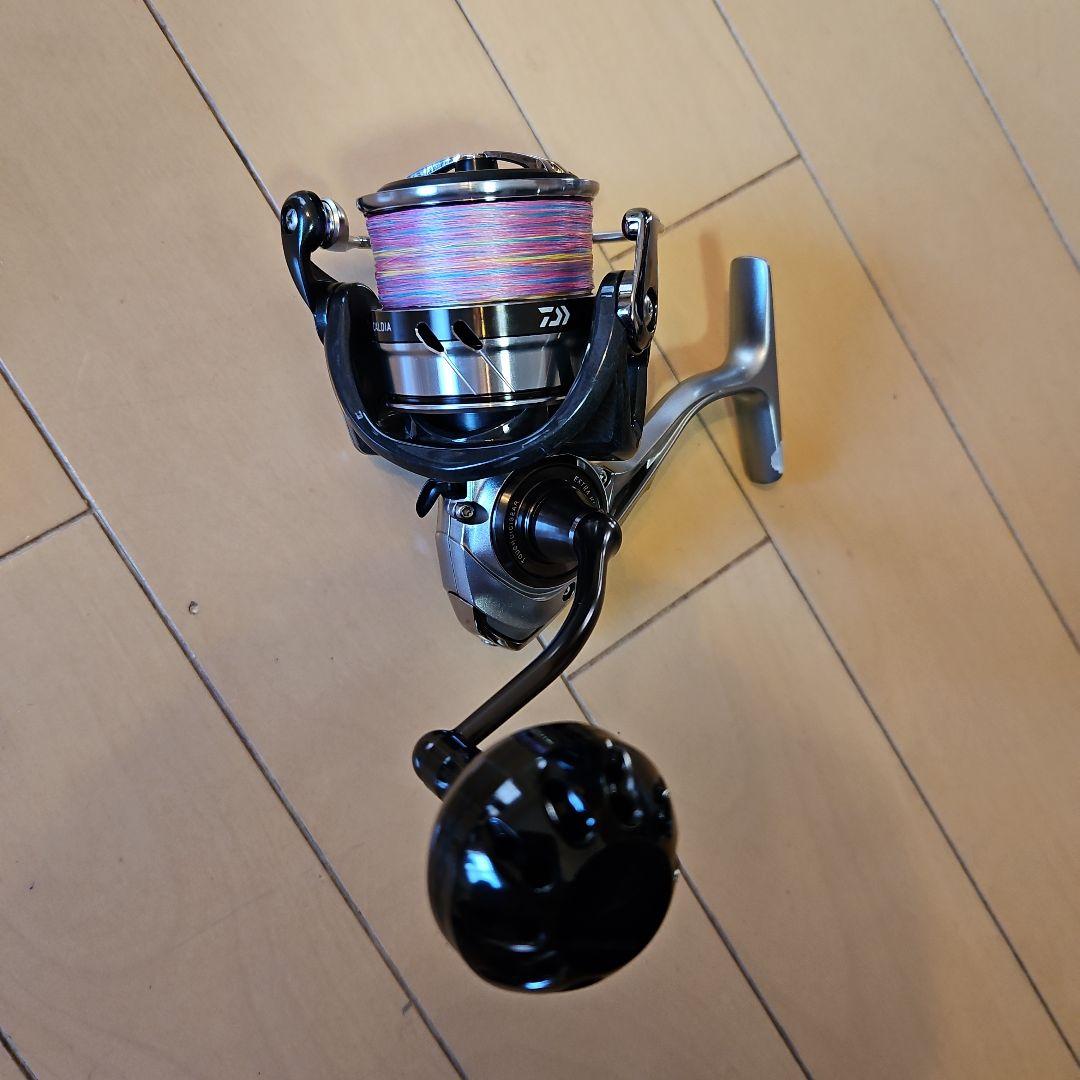 DAIWA 18CALDIA 5000-CXH スピニングリール