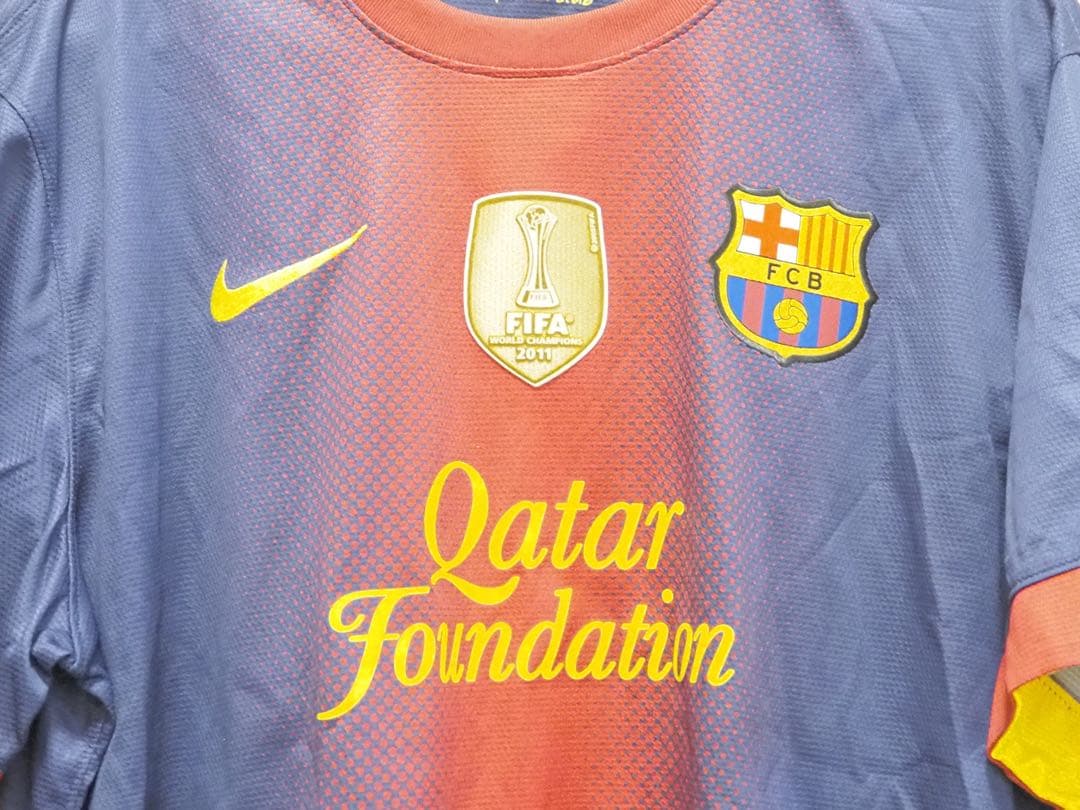 【タグ付き希少】FC Barcelona Nike シャツ FIFA 2011