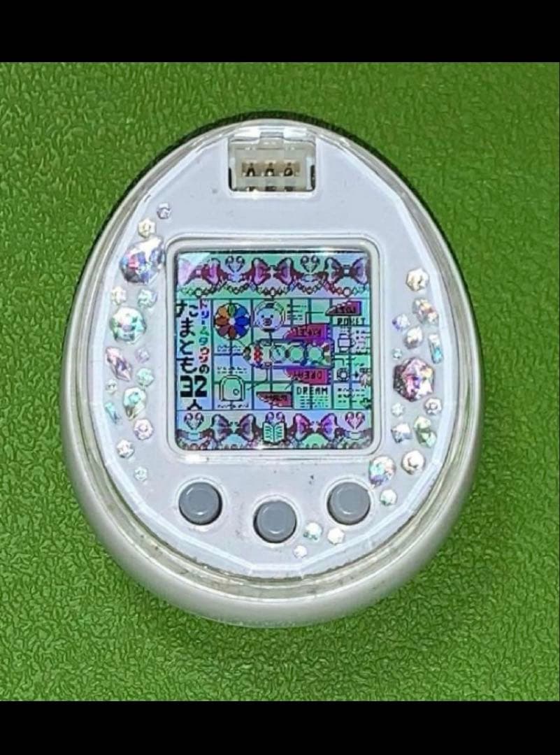 たまごっち　ぴいす　ピース Tamagotchi P's たまごっちピース　本体
