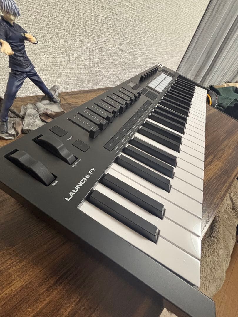 Novation/Launchkey 49 Mk4 | MIDIキーボード