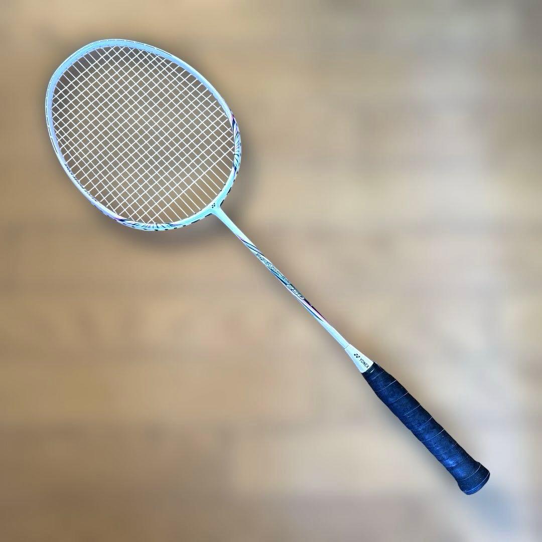 ⭐︎YONEX Nanoray 50 バドミントンラケット カバー付き
