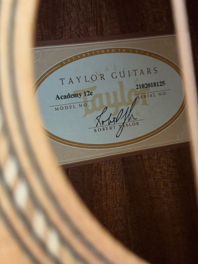ギター Taylor Academy 12e
