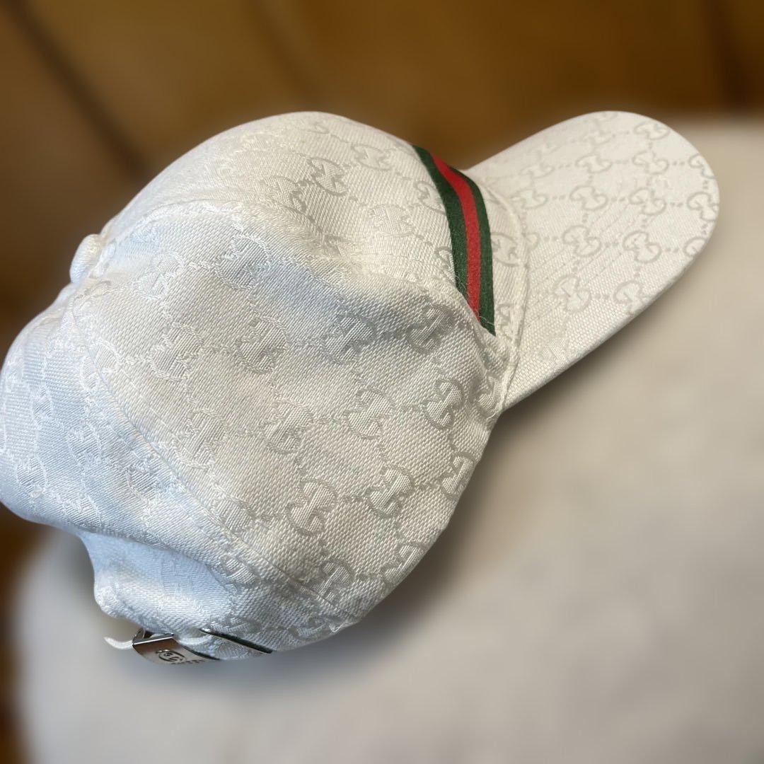 グッチ　GUCCI ゴルフキャップ　白