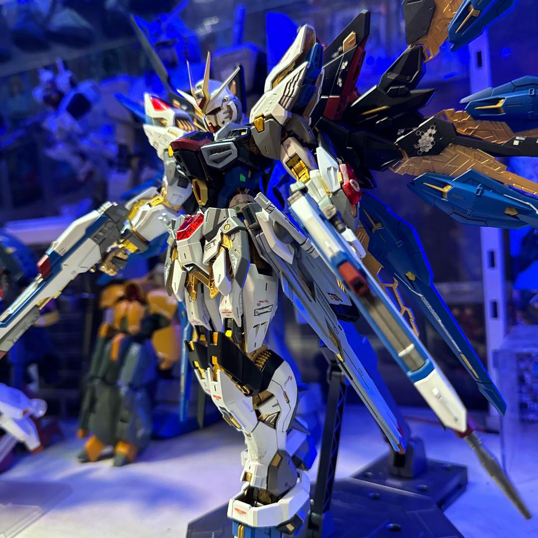 MGEX ストライクフリーダム　塗装完成品　ガンダムseed destiny