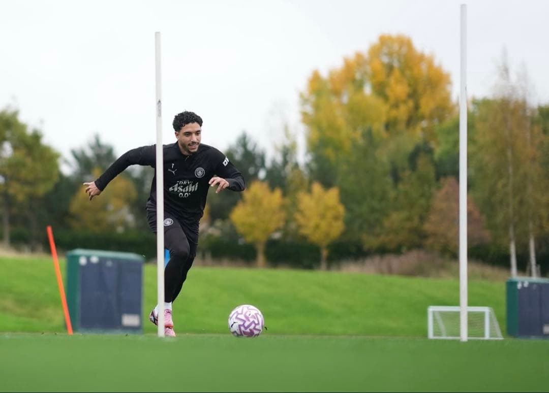 マンチェスターシティ　トレーニングウェア　上下セット
