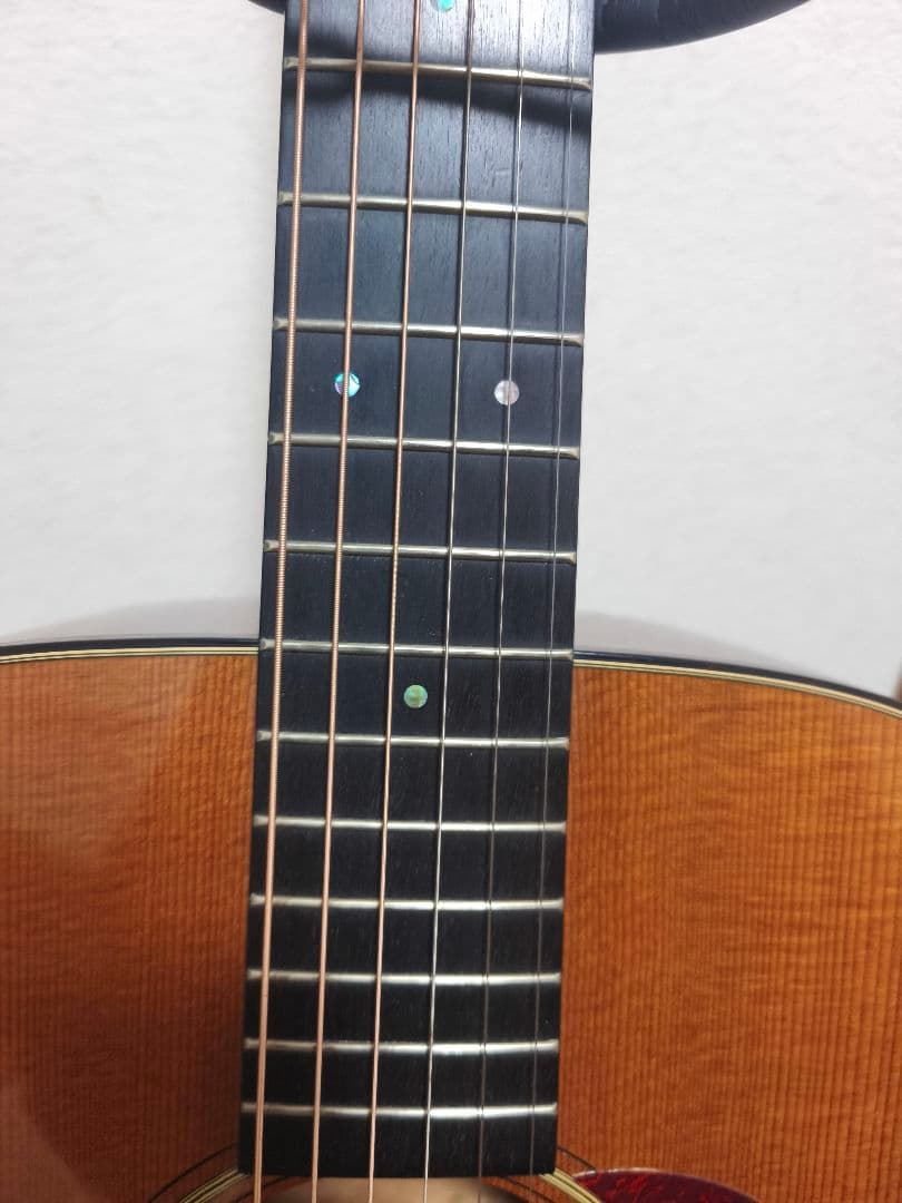 Martin　D-18V 1997年製
