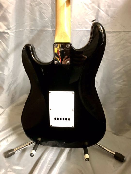 Fernandes RS-50 中古品