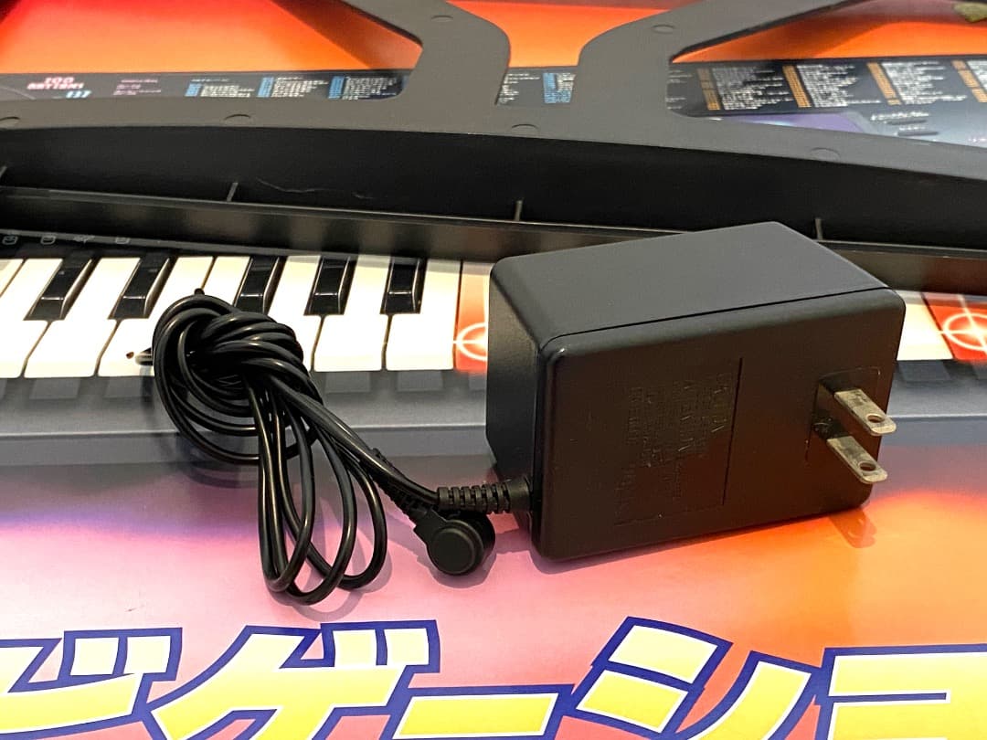 た*う様 美品！動作確認済み CASIO 電子キーボード CTK-660L 譜面