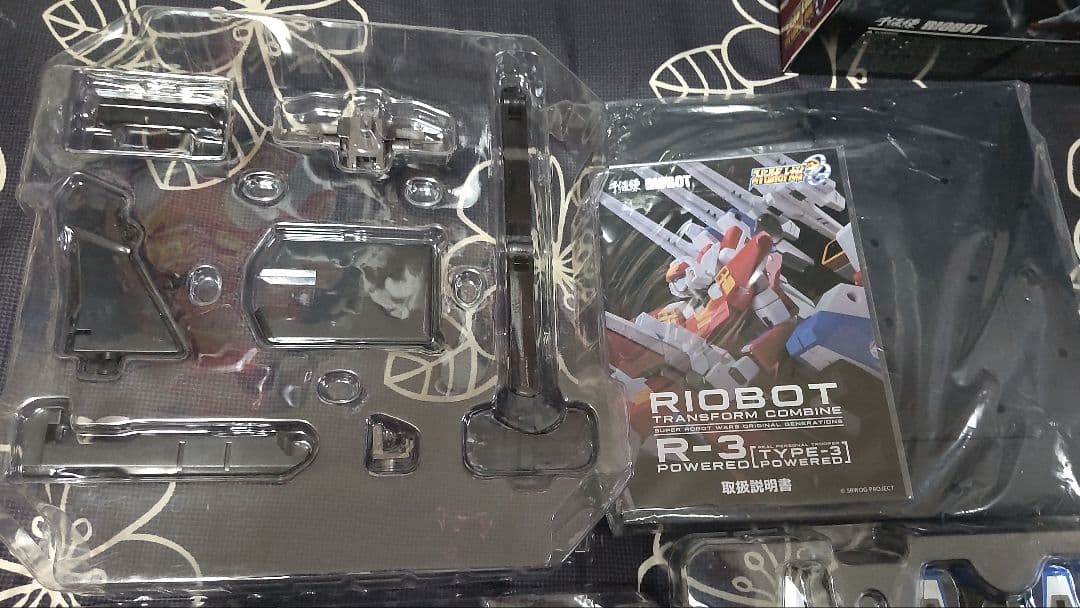 RIOBOT 千値練 スーパーロボット大戦OG SRX R-1/R-2/R-3