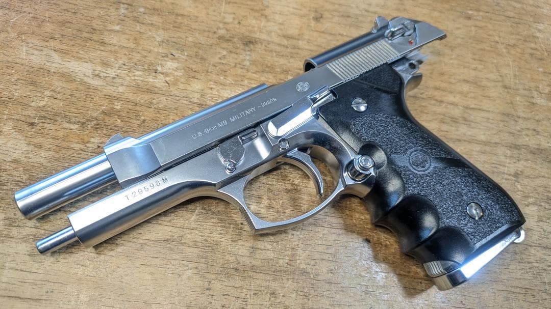 東京マルイ M92F クロームステンレス ガスブローバック　動作OK 美品