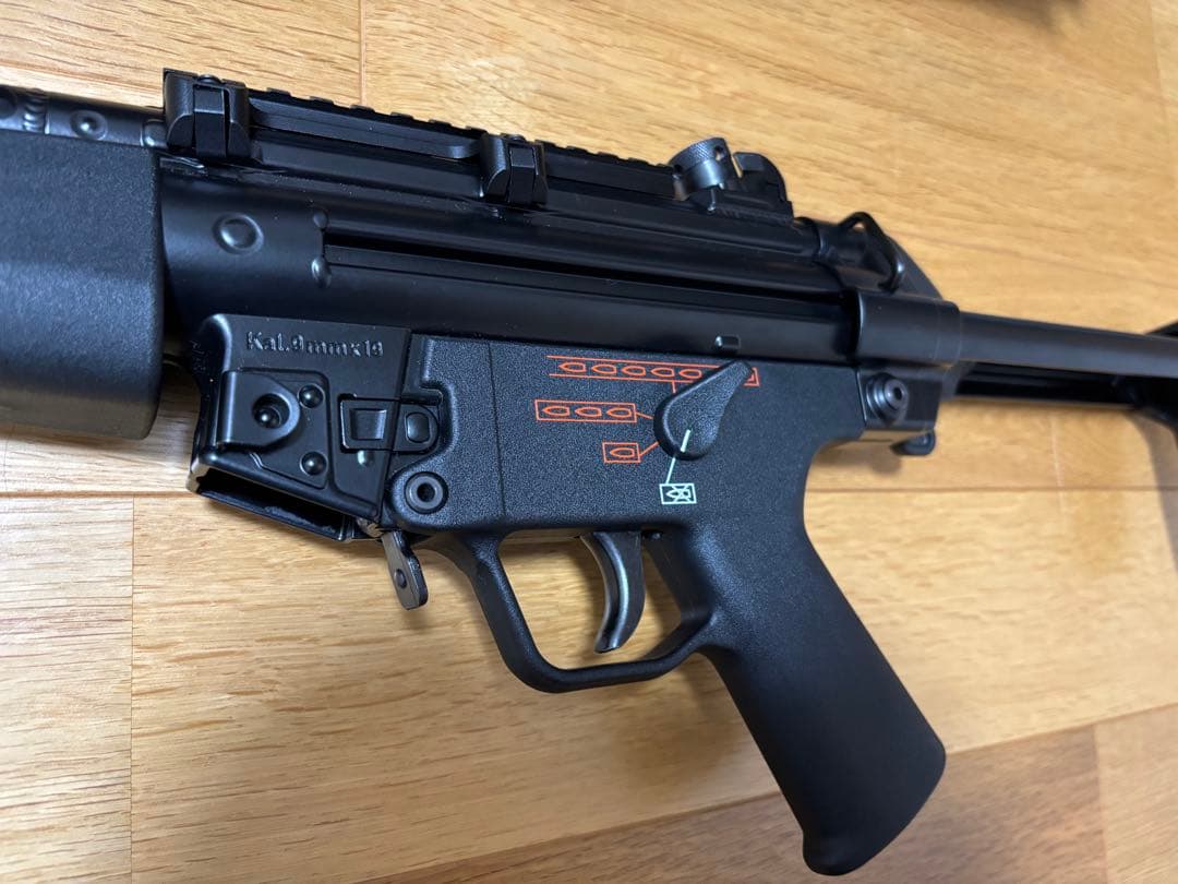 東京マルイ次世代電動ガンMP5A5