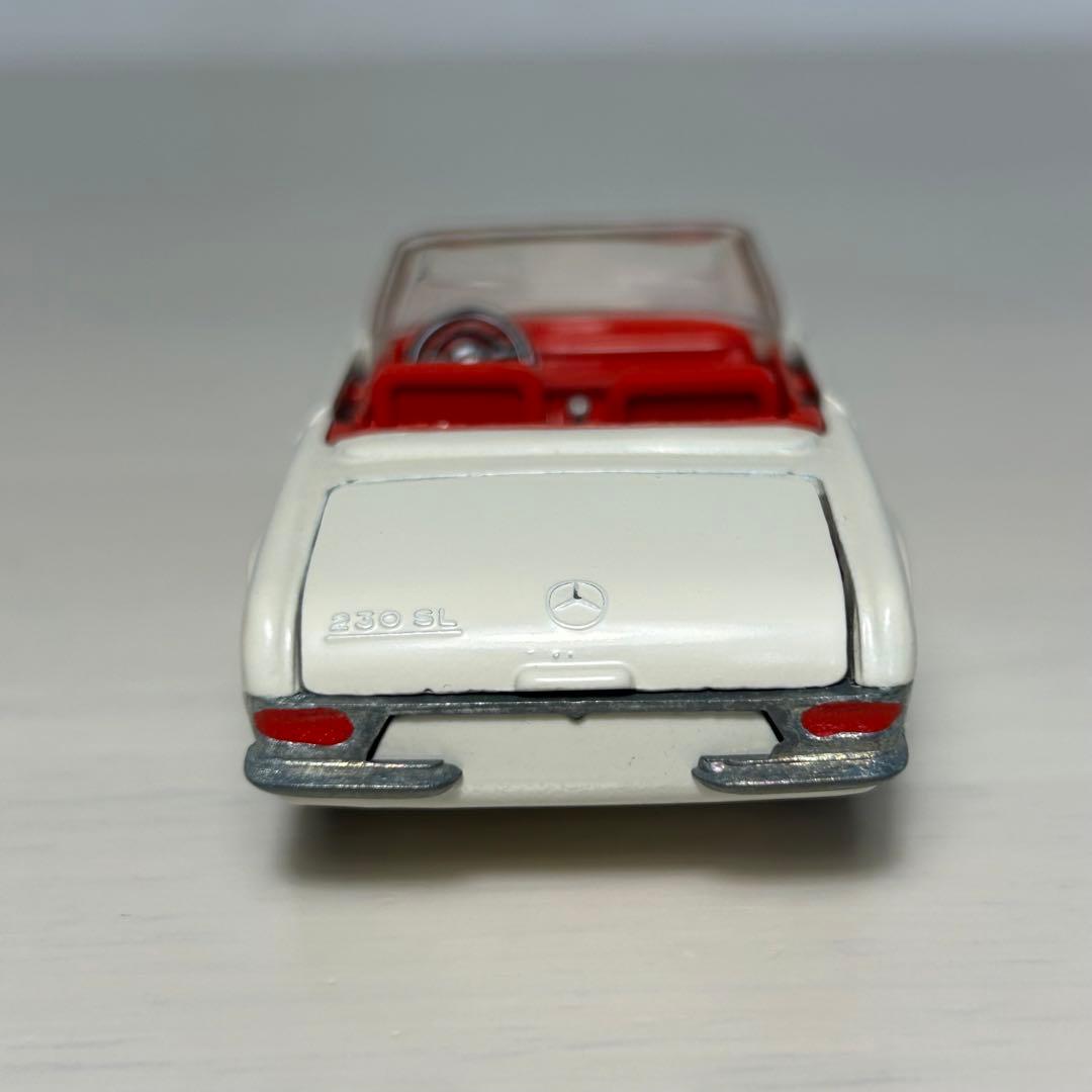 Tekno Mercedes-Benz 230 SL コンバーチブル