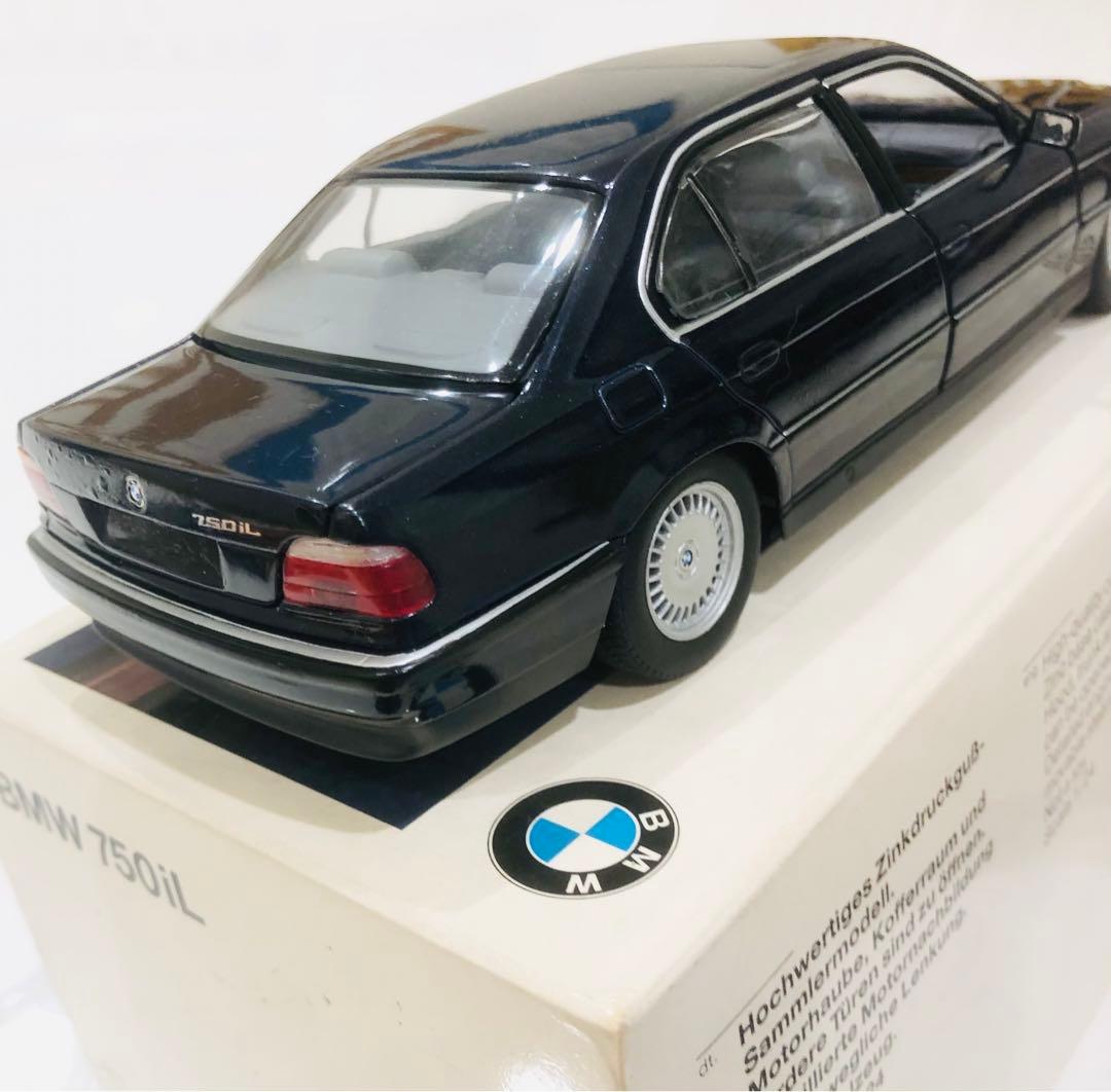 BMW750IL V12 ネイビーlong BODY再現