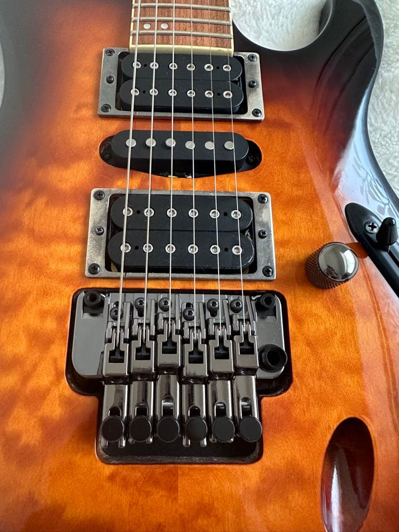 [美品] Ibanez S670QM DEB