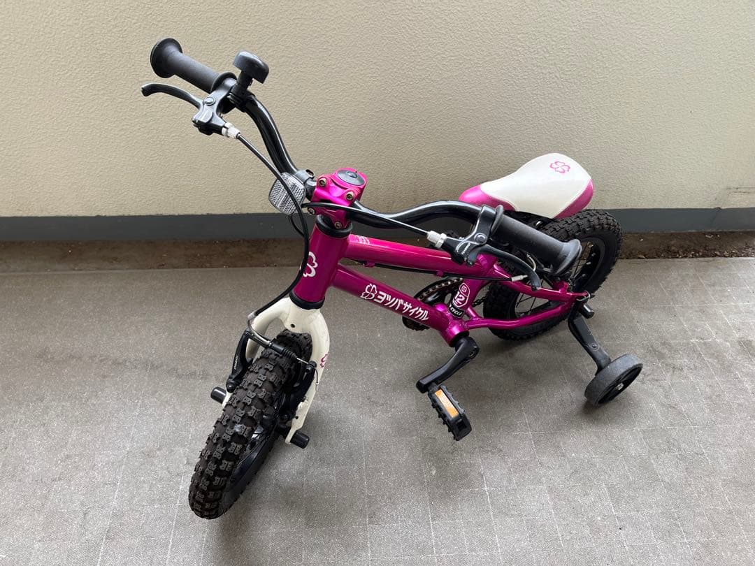 【送料込】ヨツバサイクル12インチ　パープル