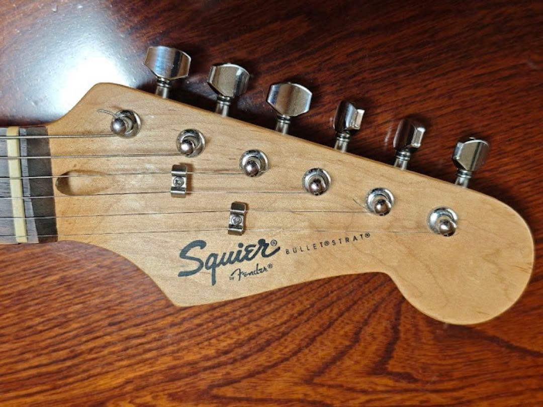 Squier bullet strat ストラトキャスター サンバースト