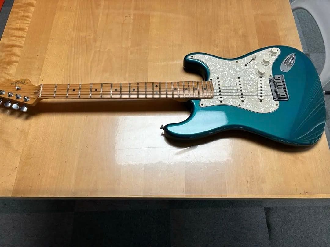 とらおっち　フェンダー fender USA Stratocaster