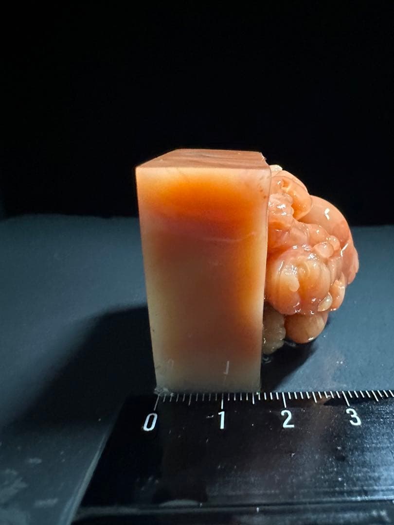 114 ラオス石　瑞獣貔貅　大印面　印材　印石　篆刻　書道　落款　雅号　箱付き