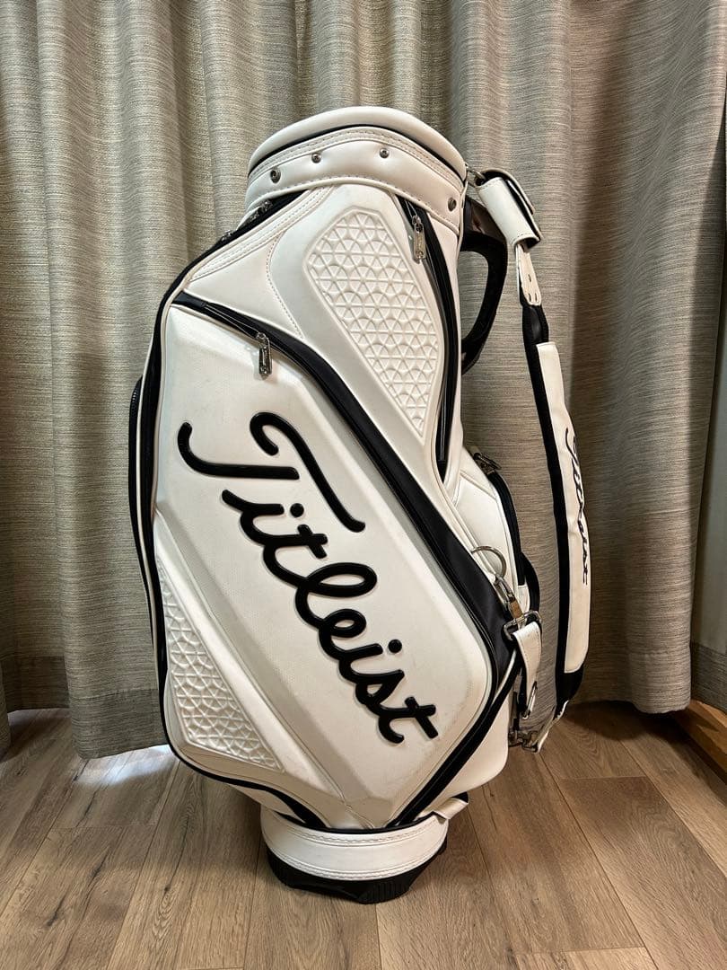 【数量限定モデル】Titleist タイトリスト キャディバッグ 希少　美品
