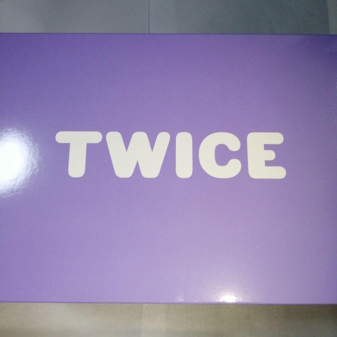 TWICE 8th anniversary シリコンライト サナ サブリー